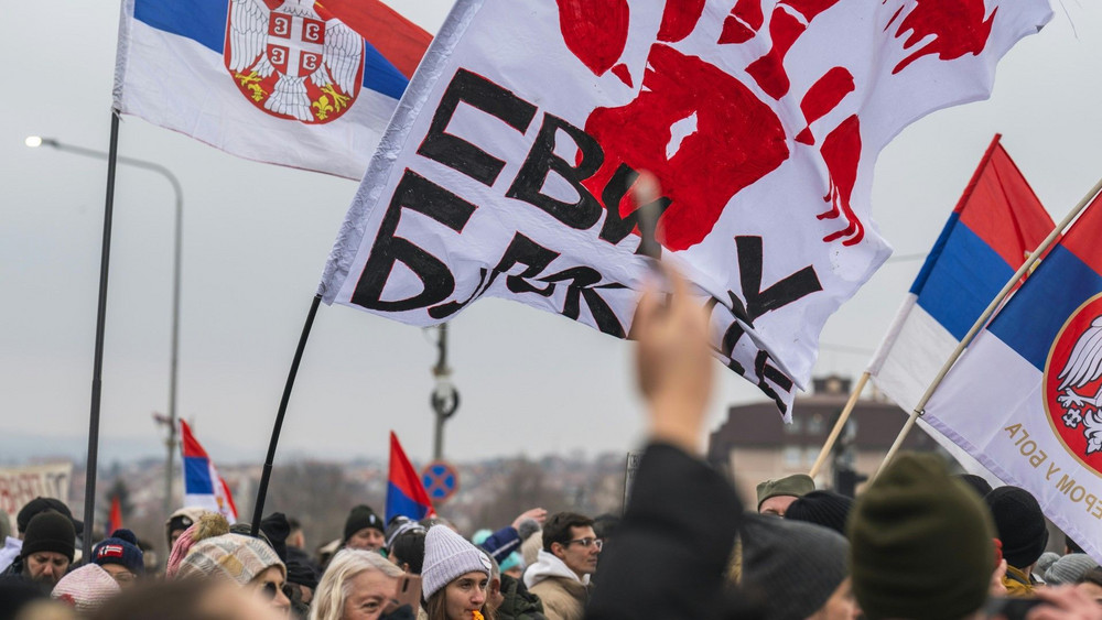 Serbien: Studenten weiten Proteste gegen Regierung aus