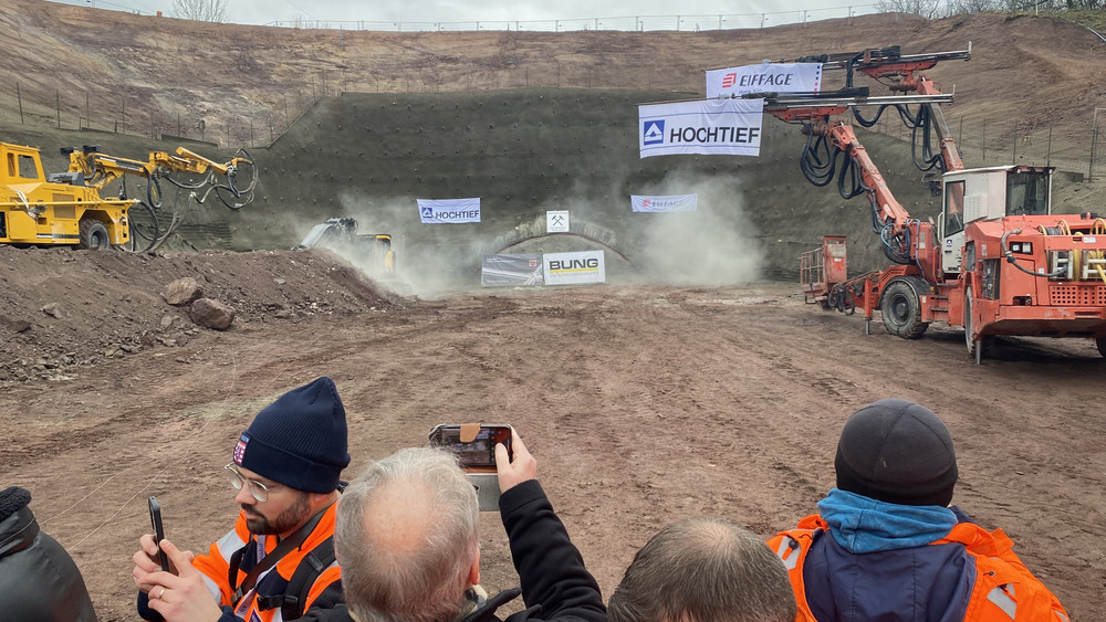 Mörlenbach: Großer Tunnelbau für Ortsumgehung der B38 gestartet