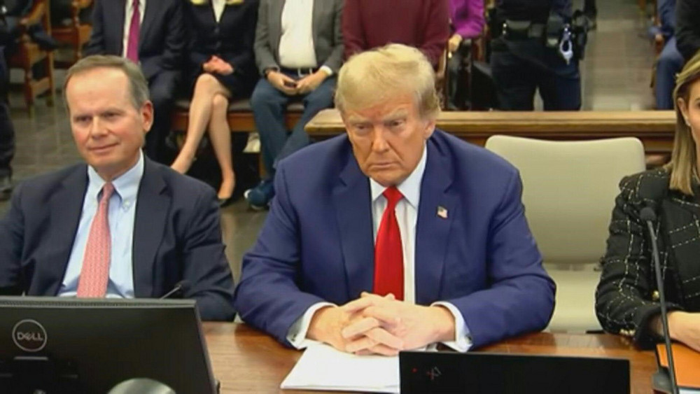 Trump stellt sich erneut als Justizopfer dar