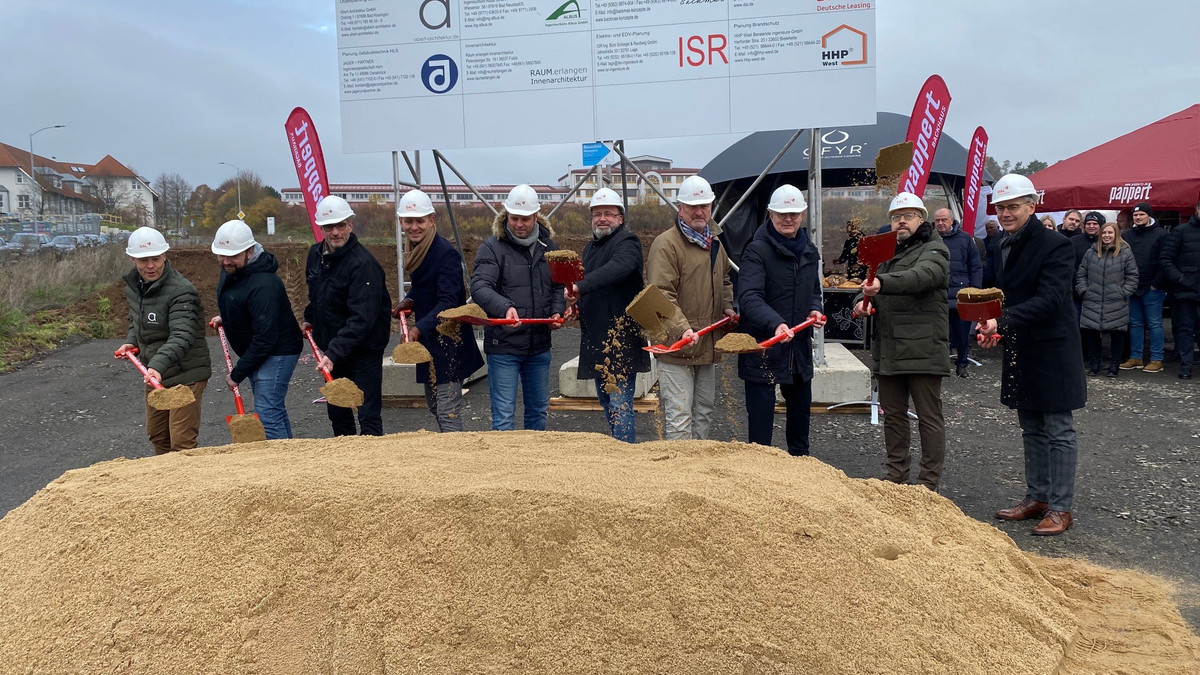 Bäckereikette Pappert: Spatenstich für neues Backhaus in Rönshausen