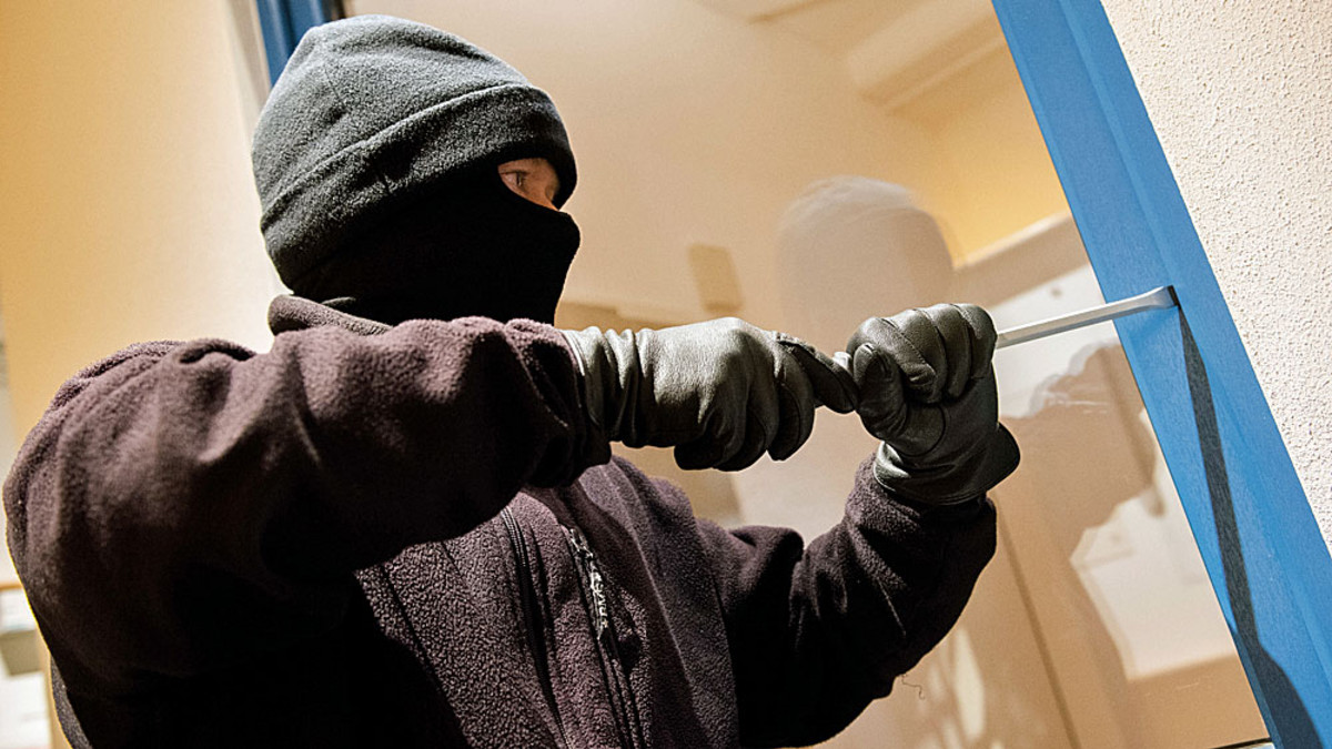 Nächtlicher Einbruch in Hofgeismar: Welche Spur den Täter verriet