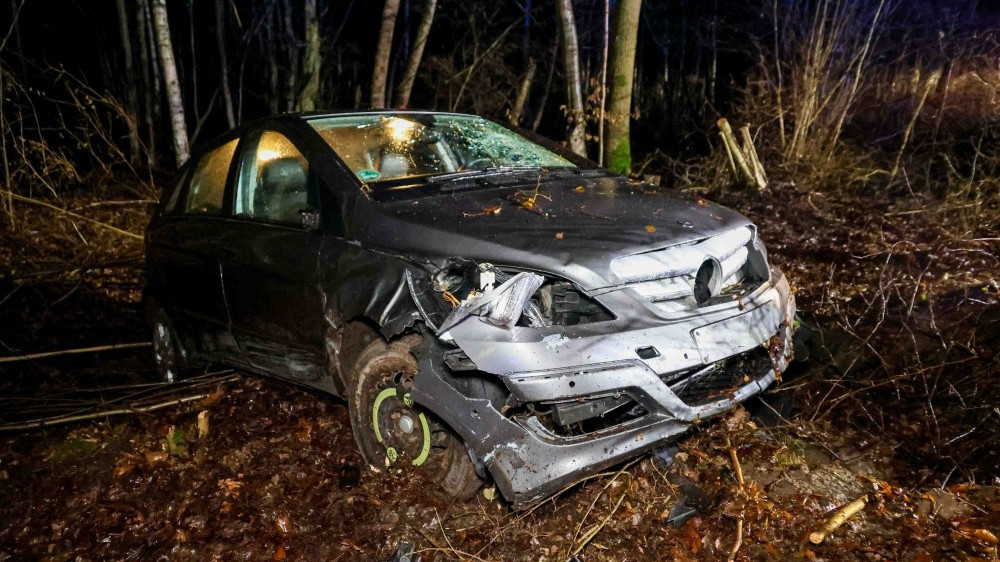 Mutter und Kinder bei Unfall in Fulda verletzt
