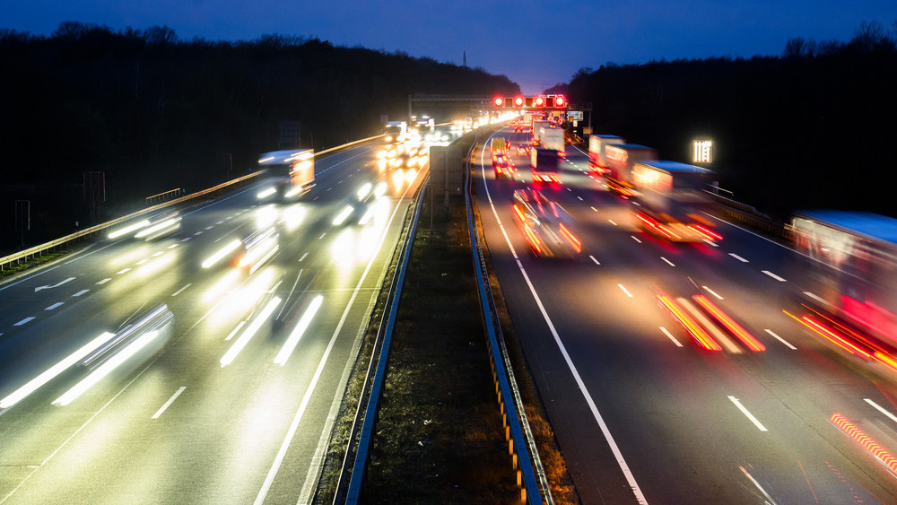 Frankfurter Kreuz: Autobahn-5-Ausbau auf zehn Spuren möglich