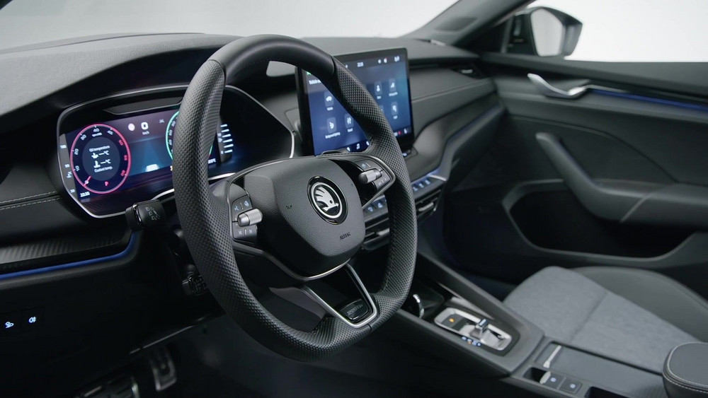 Der Skoda Octavia - Integration von ChatGPT, neue Displays und ...