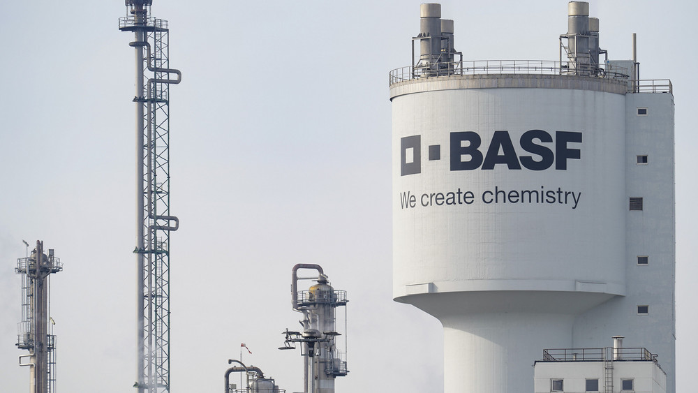 Bei Gewinn und Umsatz verschätzt - BASF verfehlt eigene Prognose