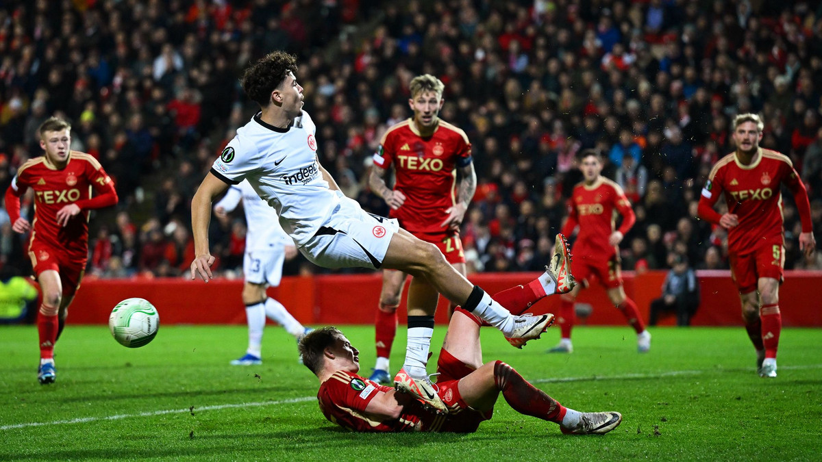 Abgang für Eintracht Frankfurt: Nacho Ferri wechselt nach Belgien