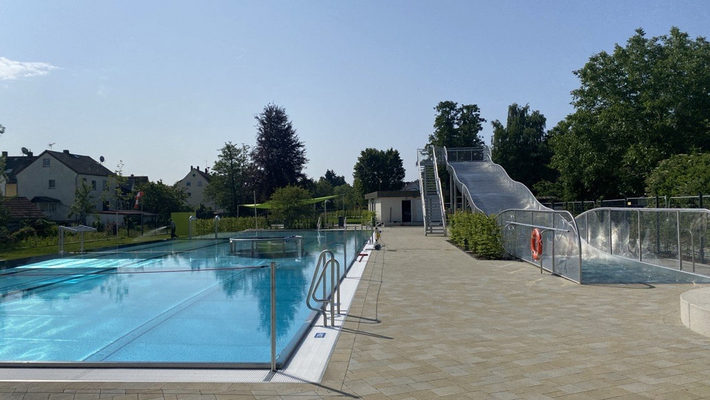 Nach 13 Jahren öffnet das Freibad in Buseck wieder