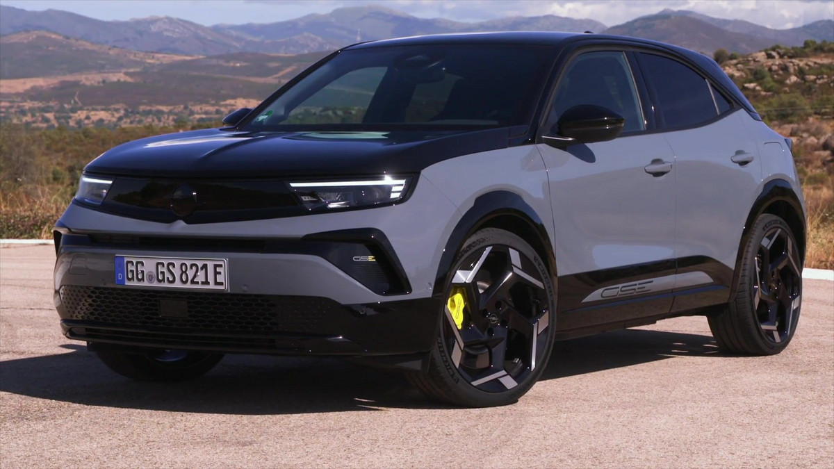 Der neue Opel Mokka GSE - Mokka GSE im charakteristischen GSE- und ...