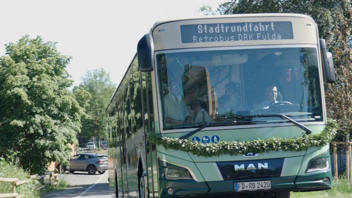 Fulda im Retrobus: Geheimnisse der Domstadt entdecken