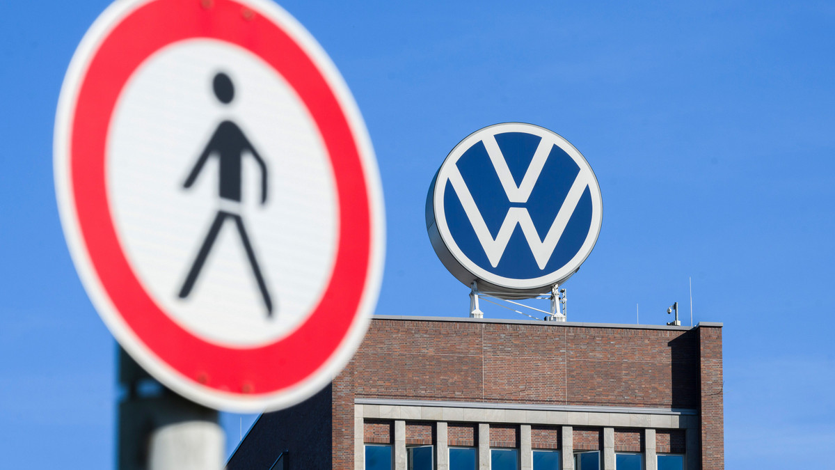Kampf um VW-Tarif: IG Metall mit Protest-Kundgebung