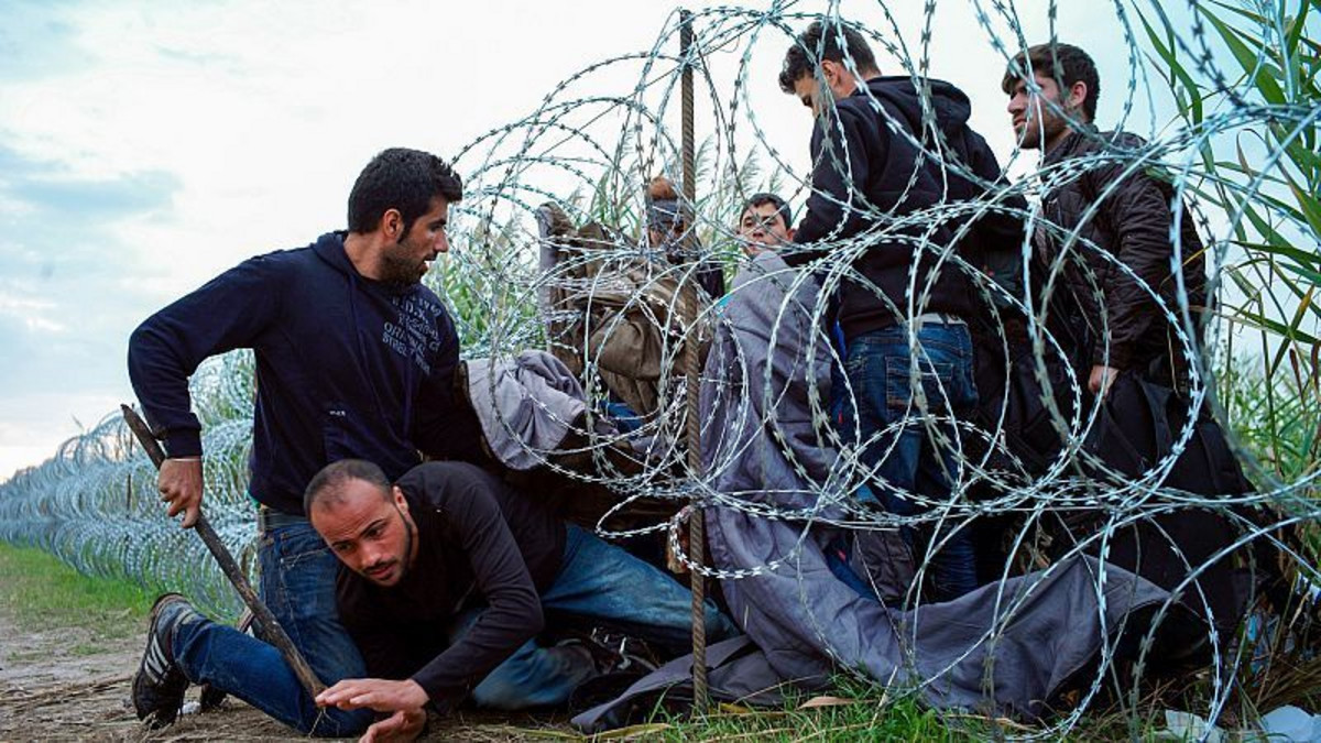 Illegale Migration: Riesen-Zoff um Abschiebezentren