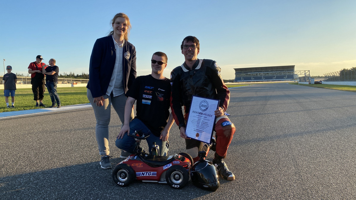 Osthesse Marcel Paul knackt Weltrekord: 148 km/h auf E-Bobby-Car