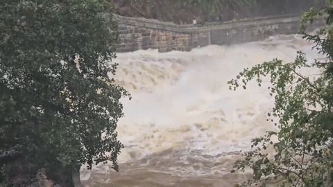Hochwasser bei Deutschlands Nachbarn: Lage spitzt sich zu